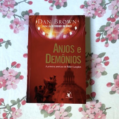 Livro - Anjos e Demônios (Dan Brown) | Shopee Brasil