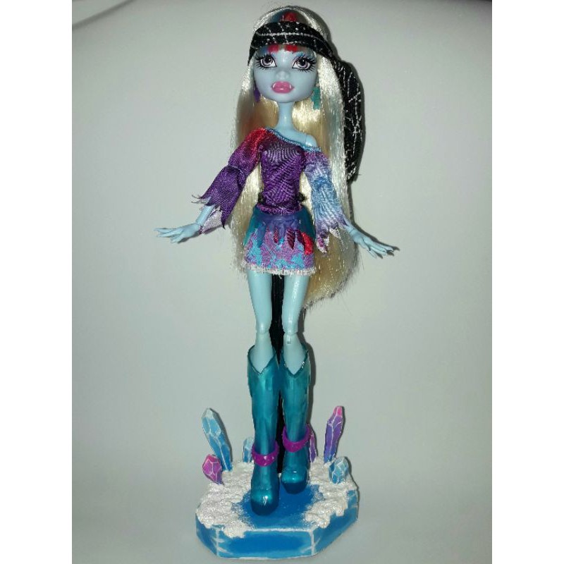 Base personalizada para Abbey Bominable / Monster High (Ler descrição ...
