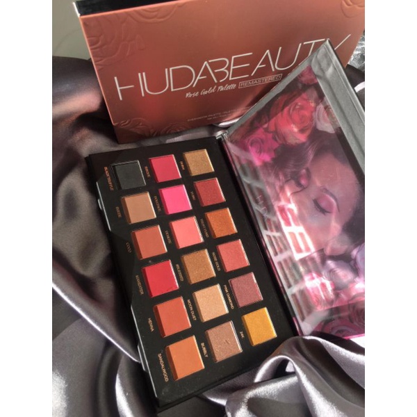 Paleta de sombras Huda Beauty Rose Gold Remastered | Shopee Brasil