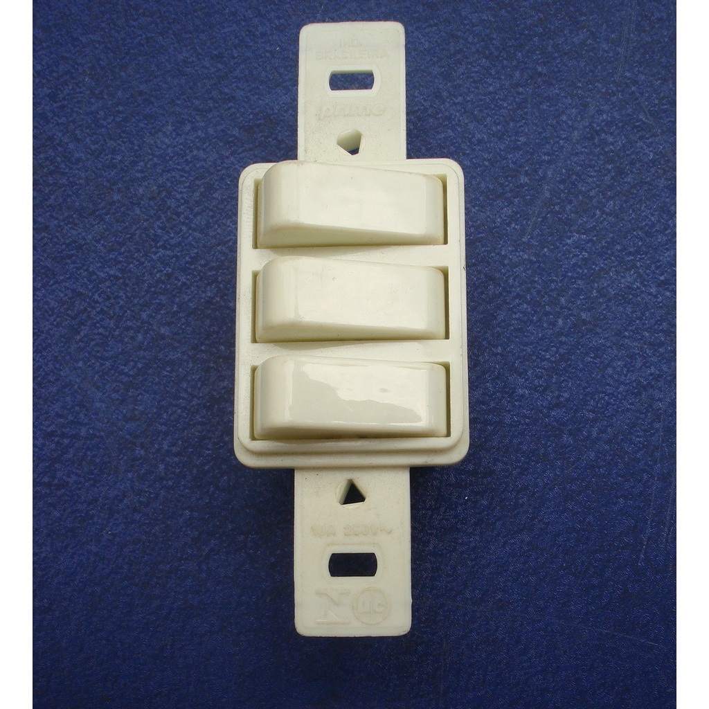 Interruptor PRIME 03 Seções simples, sem Placa | Shopee Brasil