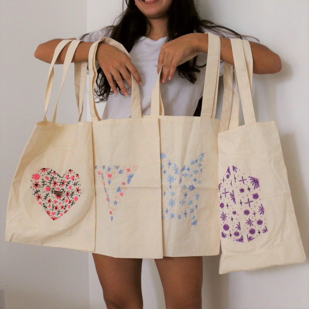 Ecobag Bolsa de Ombro Ecológica Bordada Bordado Livre BTS ARMY Seventeen Black Pink Blink KPOP ...