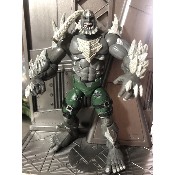 FIGURA DC INJUSTICE/DOOMSDAY(APOCALYPSE) | Shopee Brasil