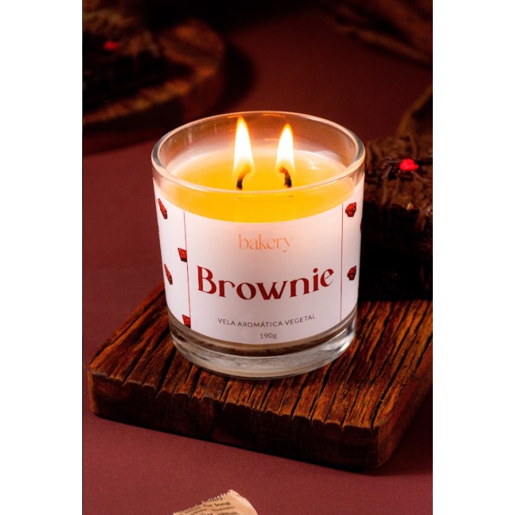 Vela Aromática de Brownie 190g 100% Vegetal e Vegana | Shopee Brasil