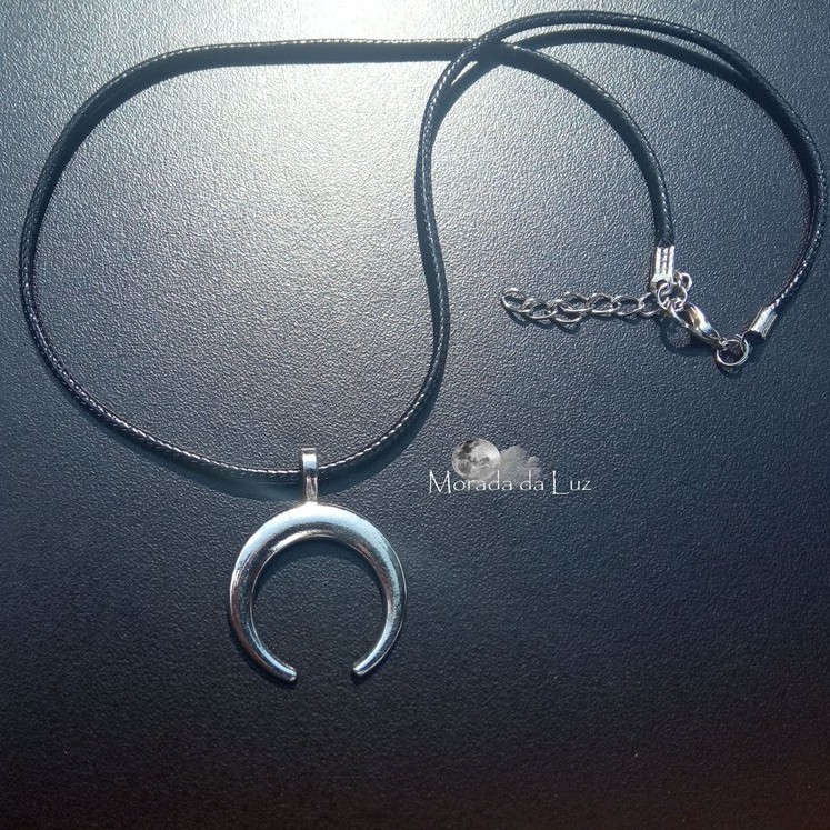 Colar Lua Invertida | Shopee Brasil