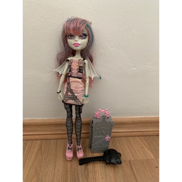 Boneca Monster High Rochelle Goyle: Scaris, City of Frights | Shopee Brasil