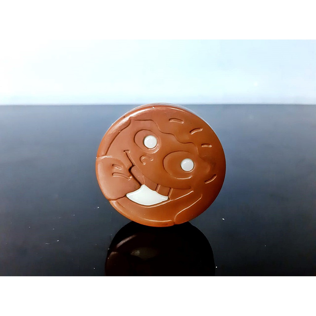 Biscoito Trakinas que Brilha no Escuro Miniatura Bolacha Brinquedo ...