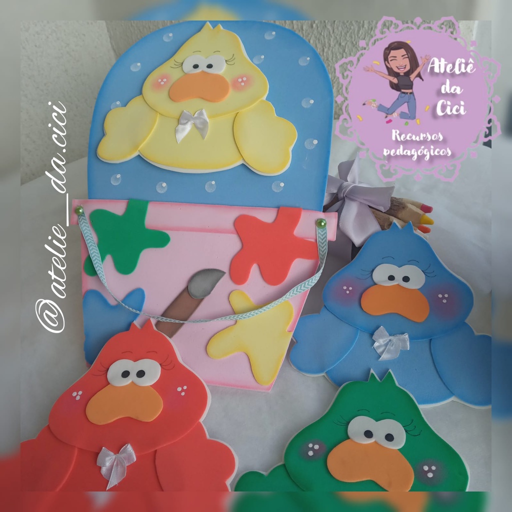 Luva musical "Patinho colorido" | Shopee Brasil