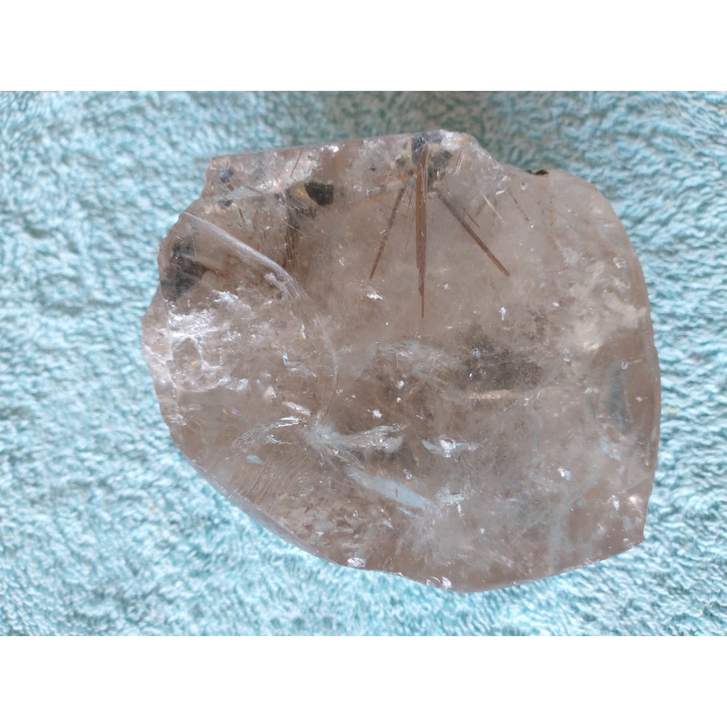 Quartzo rutilo com inclusão de hematitas | Shopee Brasil