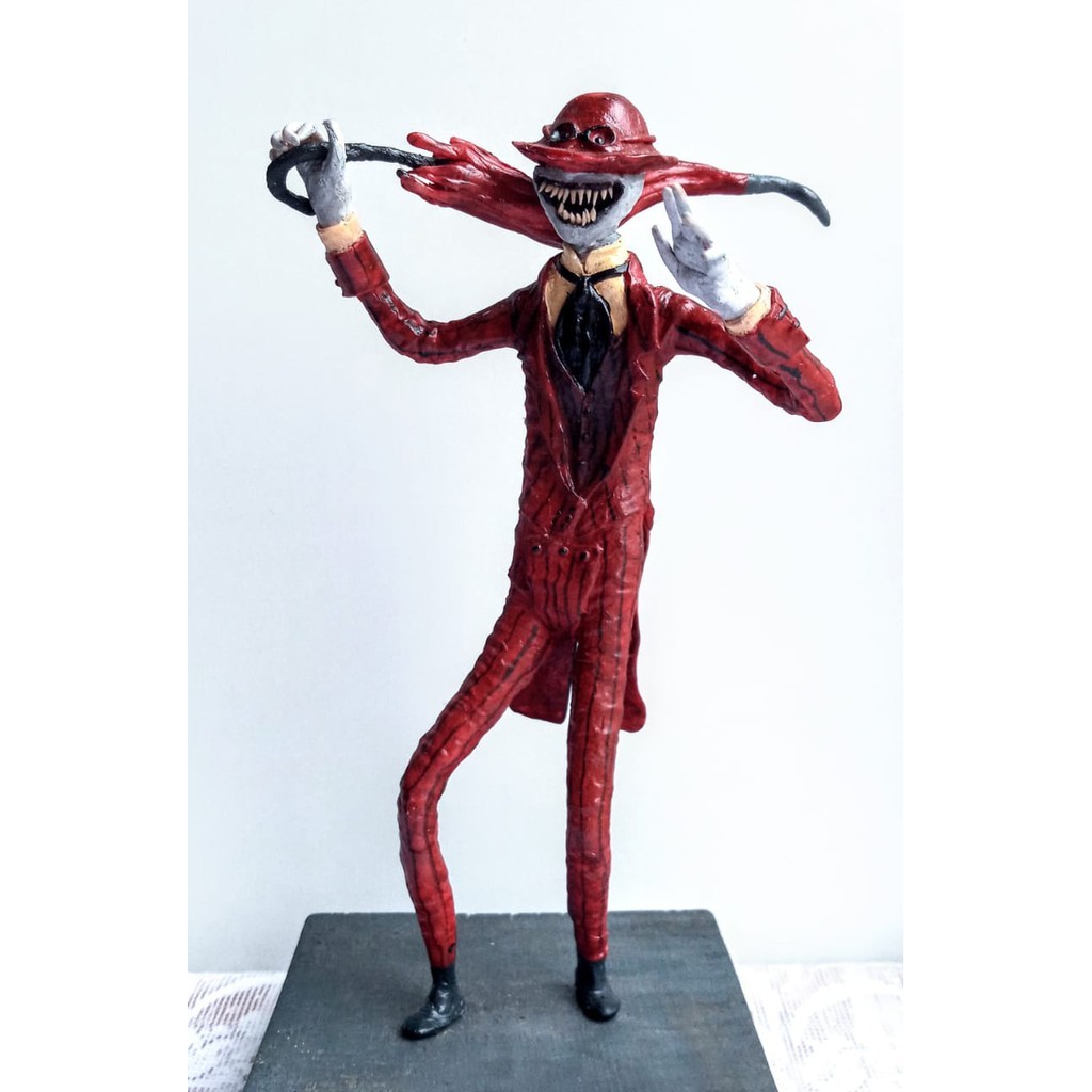 Homem torto (Invocação do mal) artesanato em biscuit (monstro) | Shopee ...