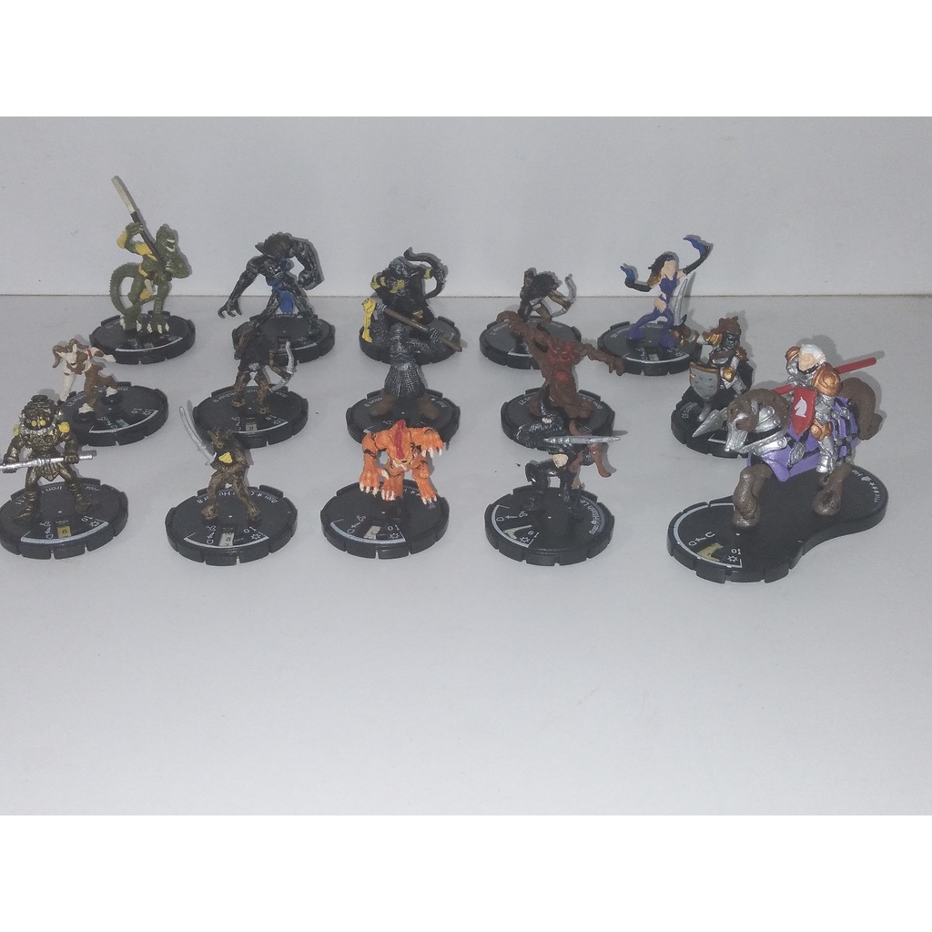 15 Mini Figuras Mage Knight Dungeons - Desconto no Preço
