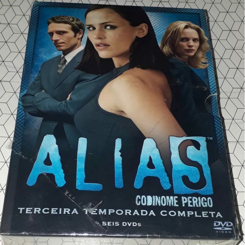 Box original Lacrado Alias - Codinome perigo 3ª terceira temporada completa | Shopee Brasil