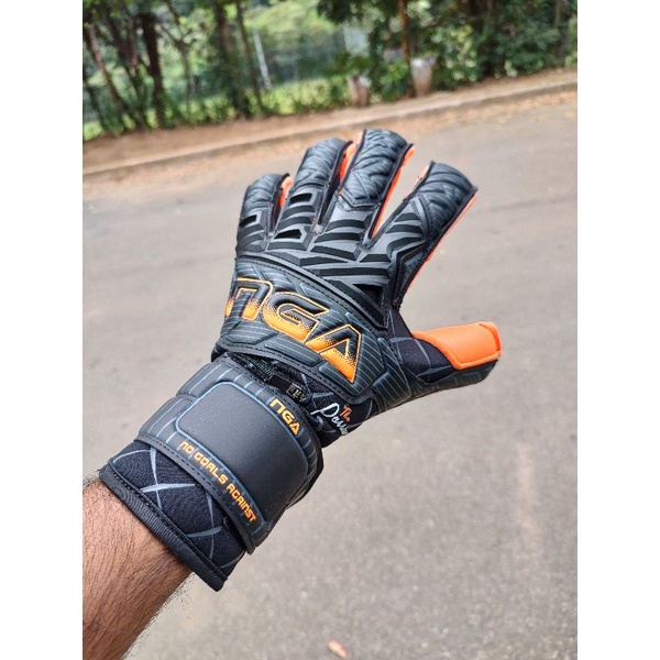 Nga - Luva De Goleiro Passion - Original | Shopee Brasil