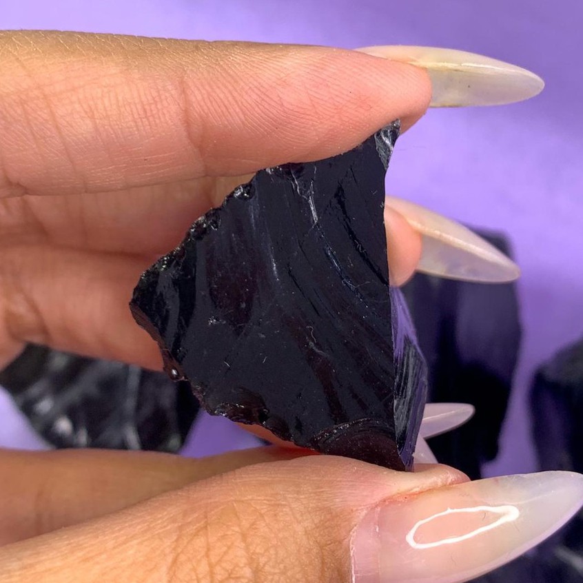 Obsidiana Negra, o escudo contra as energias negativas | Shopee Brasil