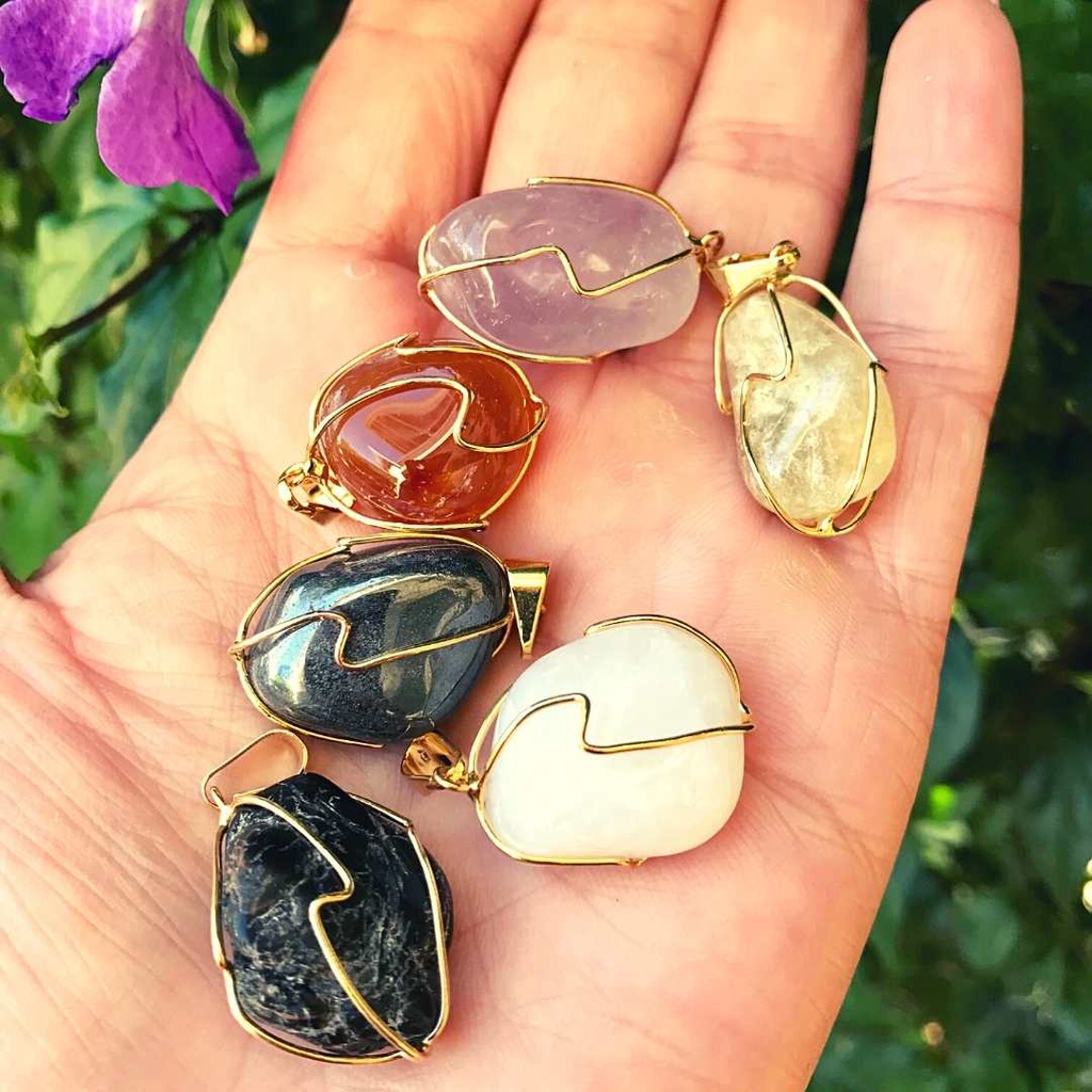 Pingente Pedra Cristal Natural Castroado de Arame | Shopee Brasil