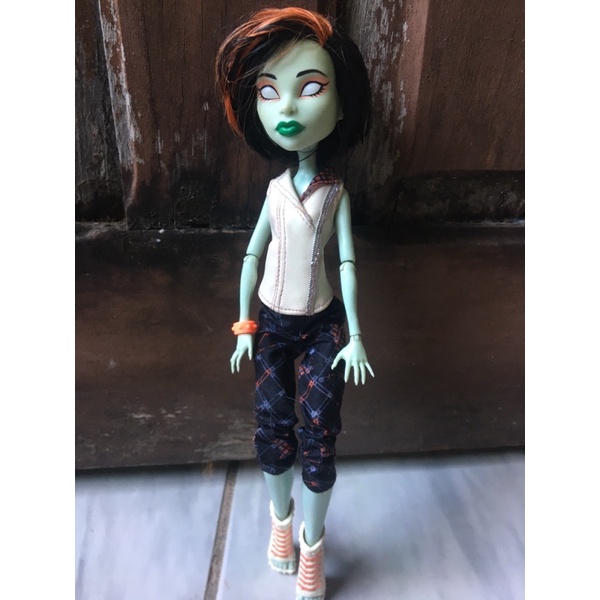 monster high Scarah Freaky fusion | Shopee Brasil