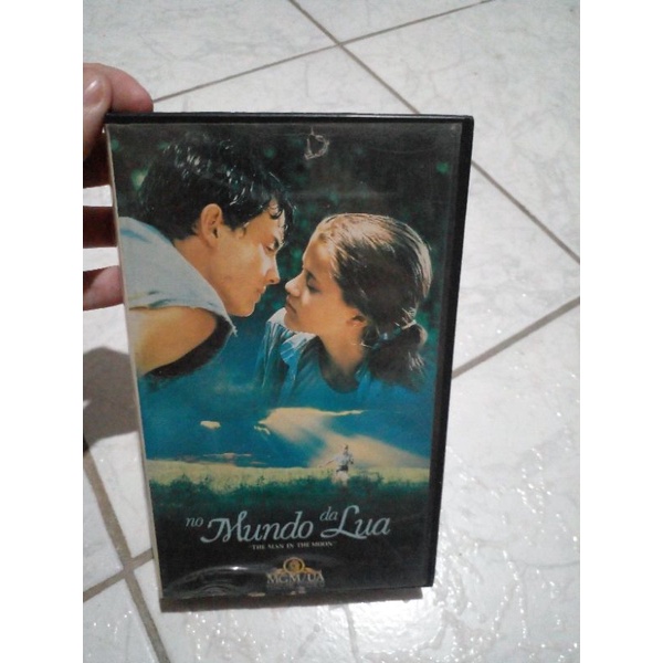 VHS No mundo da lua ( legendado) | Shopee Brasil