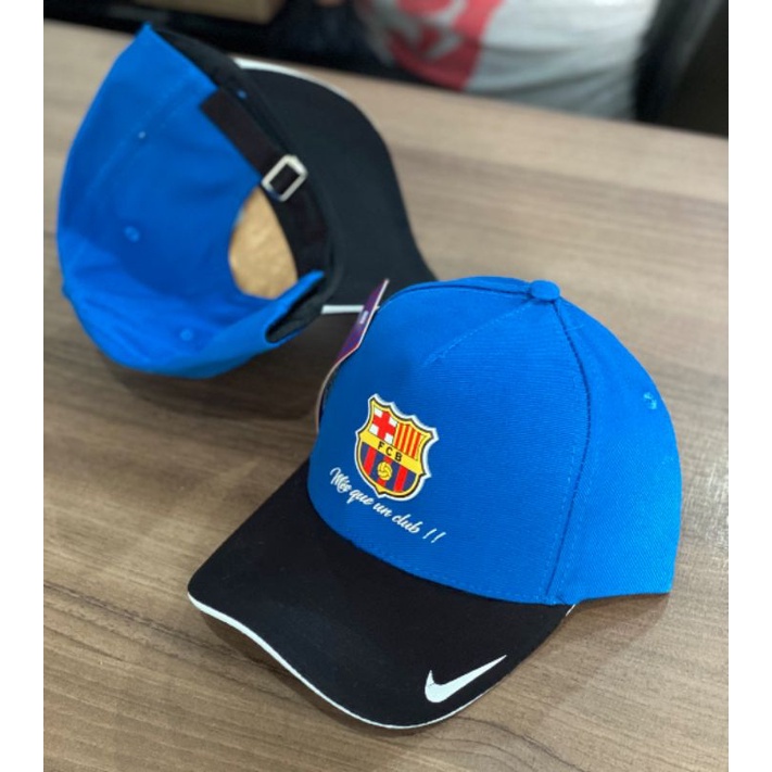 Boné F.C Barcelona Aba Curva Logo Emborrachado StrapBack Ajustável ...