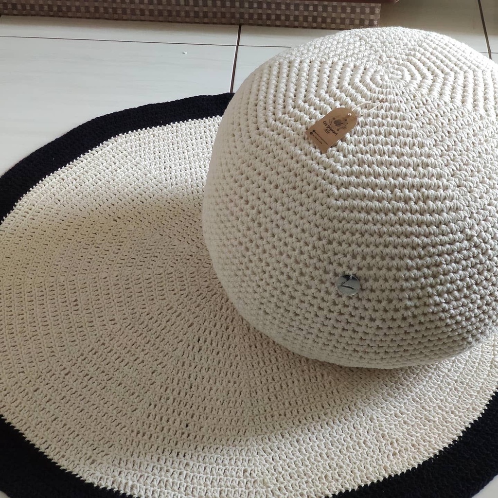 Puff cru de crochê | Shopee Brasil