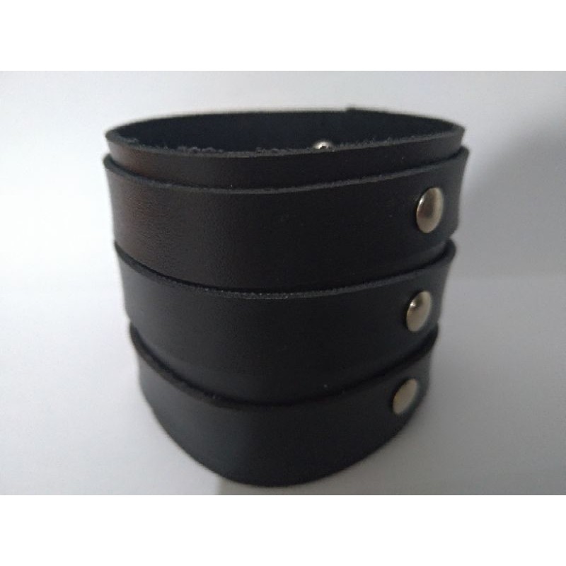 Pulseira de Couro tripla rock metal heavy goth gótico preta | Shopee Brasil