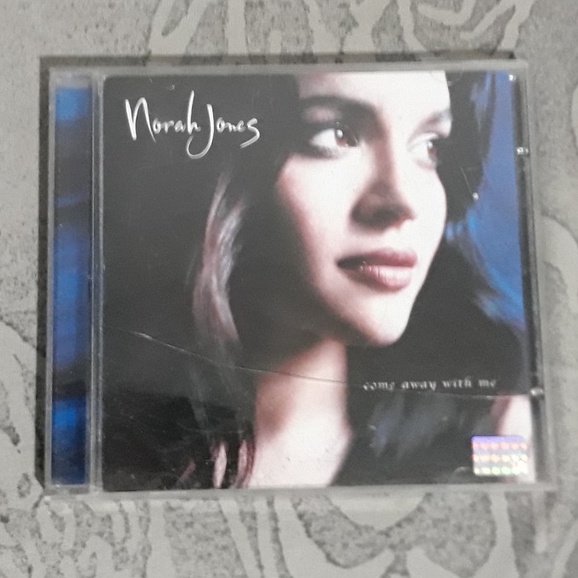 CD NORAH JONES - COME AWAY WITH ME - EM ÓTIMO ESTADO | Shopee Brasil