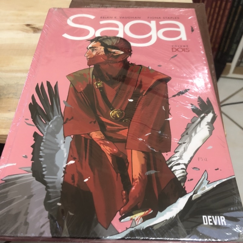 Hq SAGA volume 2 Devir (lacrada) | Shopee Brasil