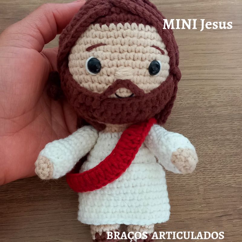 Boneco Jesus em amigurumi (mini)/crochet | Shopee Brasil