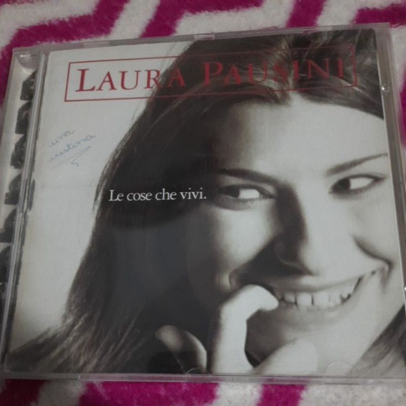Laura Pausini - (italiano) | Shopee Brasil