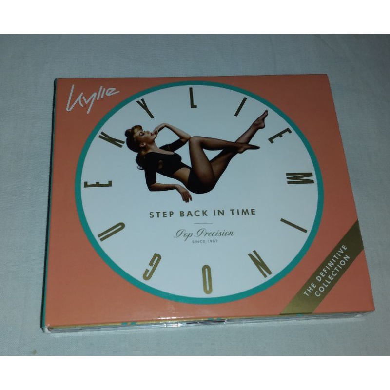 cd kylie minogue step back in time duplo | Shopee Brasil