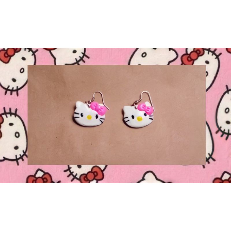 brinco hello kitty (indie/aesthetic) | Shopee Brasil