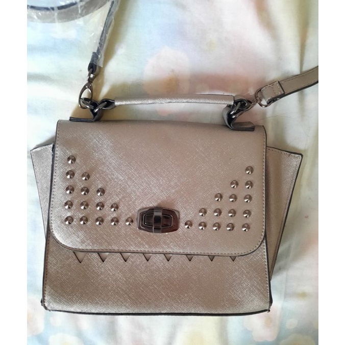 bolsa prateada crossbody nova | Shopee Brasil