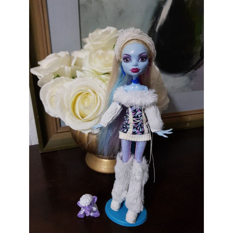 abbey bominable basica monster high | Shopee Brasil