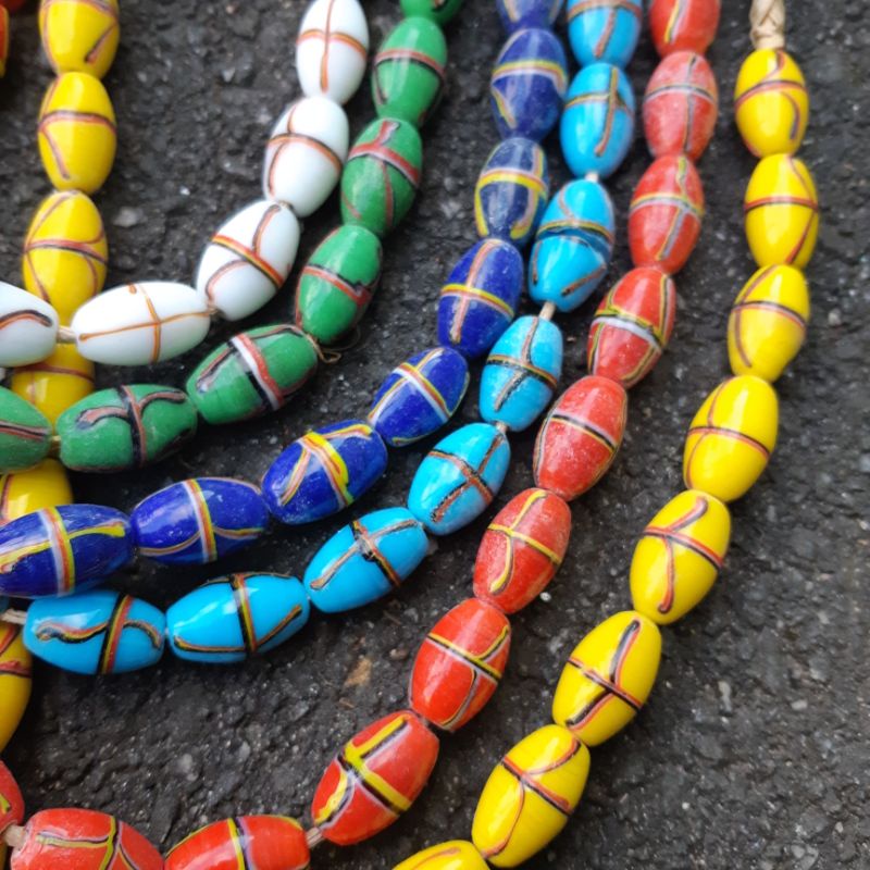 Ileke Africano Ty56 / Fio Africano - Tipo 2 (Conta Pequena) | Shopee Brasil