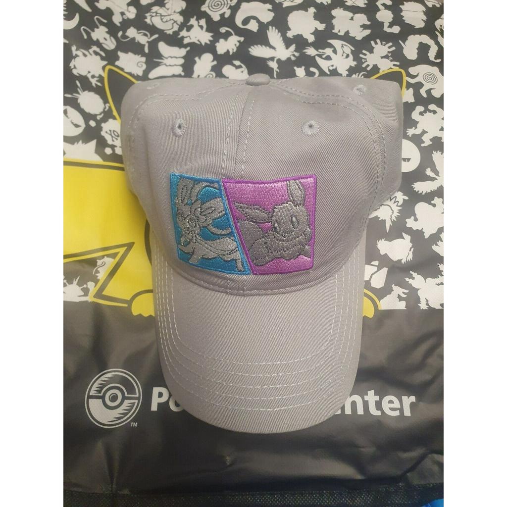 Boné Pin Broche eevee sylveon sleeves shields eeveevolutions pokemon ...