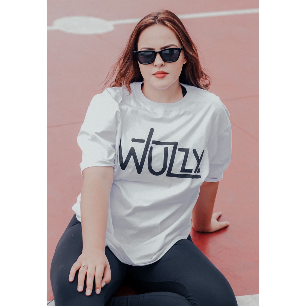 CAMISETA WUZZY OVERSIZED BRANCA | Shopee Brasil
