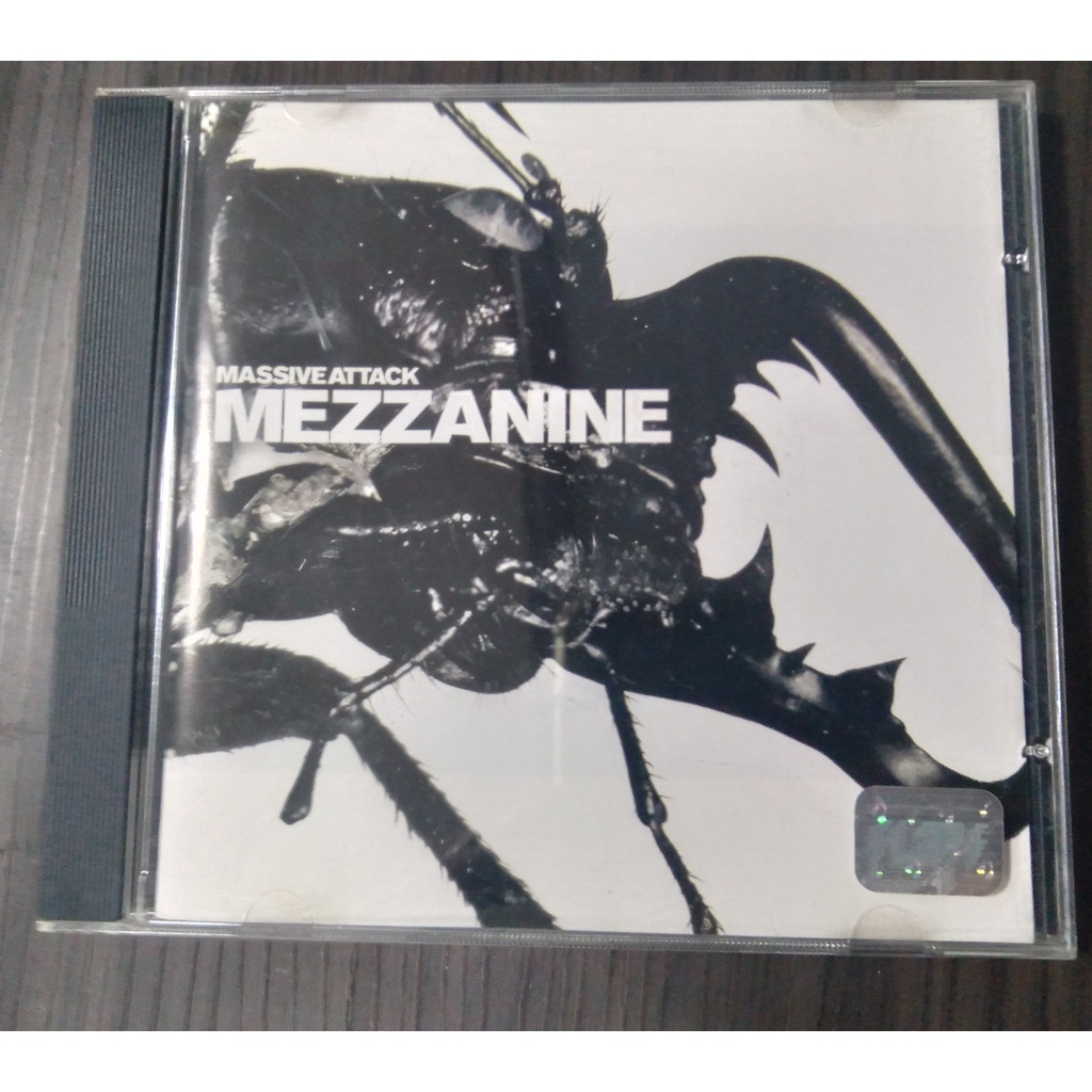 MASSIVE ATTACK CD MEZZANINE | Shopee Brasil