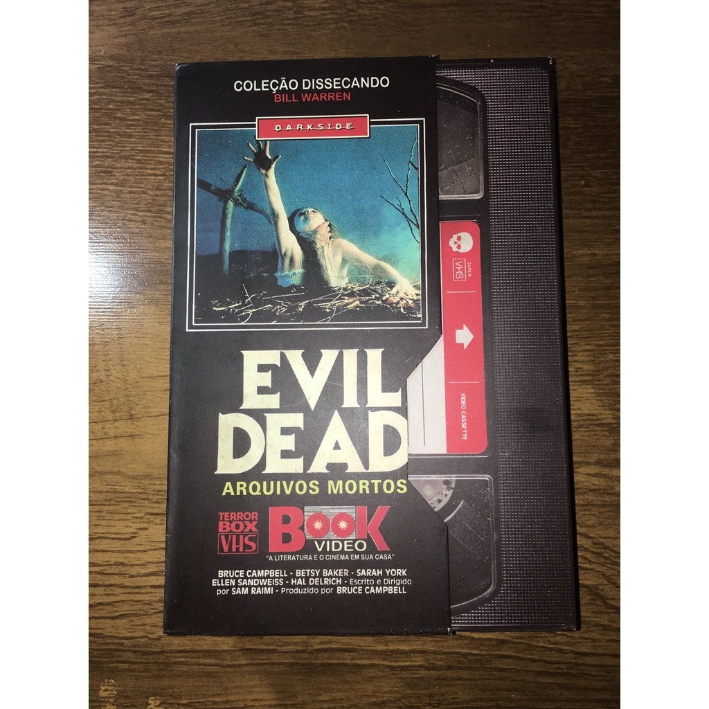 Box Terror VHS Darkside - Evil Dead e O Massacre da Serra Elétrica ...