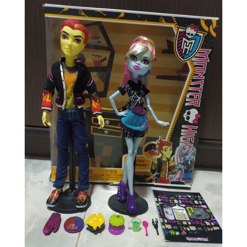 Boneca / Boneco Monster High Heath Burns & Abbey Bominable Home Ick 2 ...