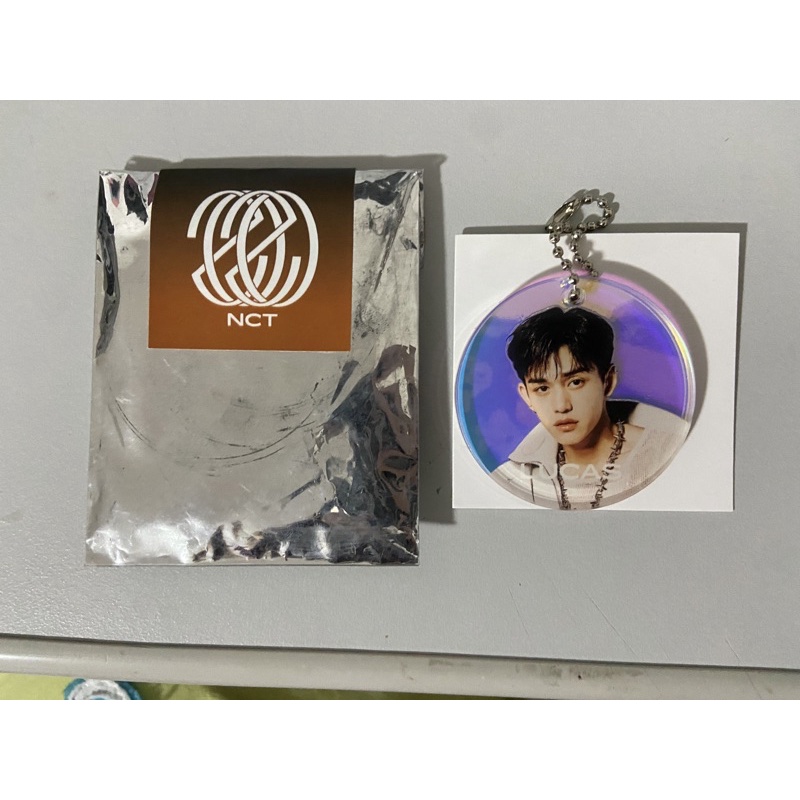 [NCT] Random Acrylic Keyring (Lucas) | Shopee Brasil