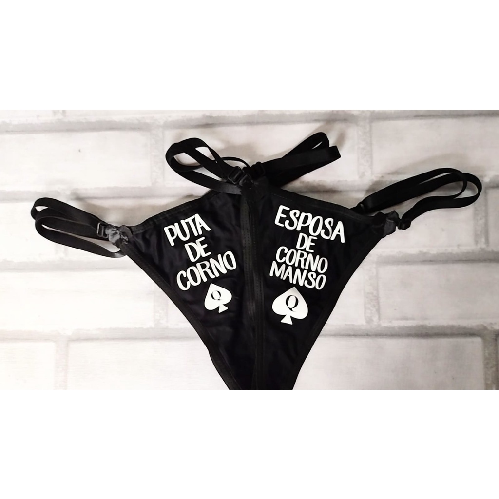 Kit 2 calcinhas Eróticas Pretas, Hotwife, Hotgirl, Piriguete, Swing ... Kit 2 calcinhas Eróticas Pretas, Hotwife, Hotgirl, Piriguete, Swing ...
