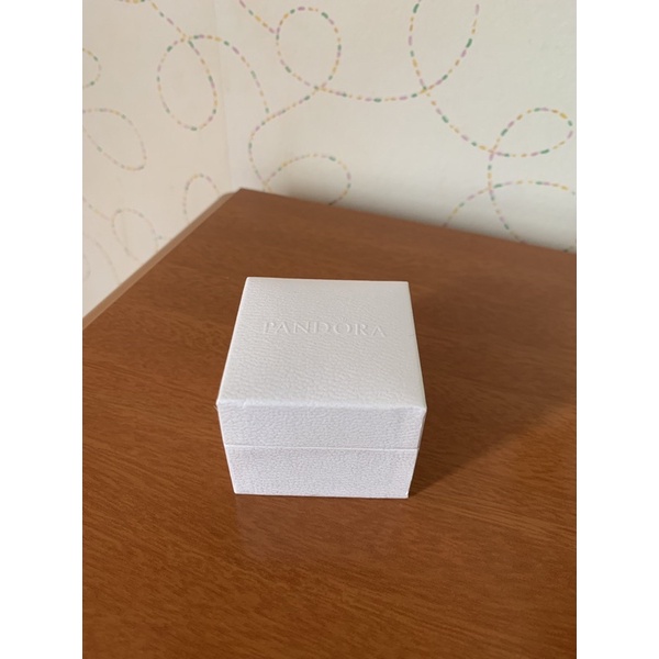 Caixinha Embalagem Pandora Porta anel, aliança ou brincos | Shopee Brasil