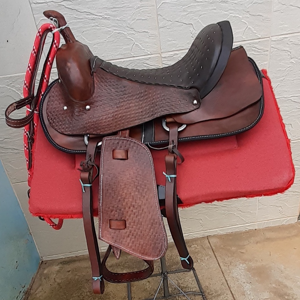 sela para cavalo. sela de pito para cavalo. sela americana oferta ...