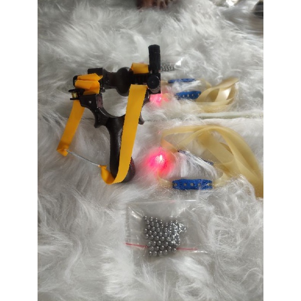 kit 50 esferas + 3 Fitas + Estilingue Profissional com Mira Laser e ...