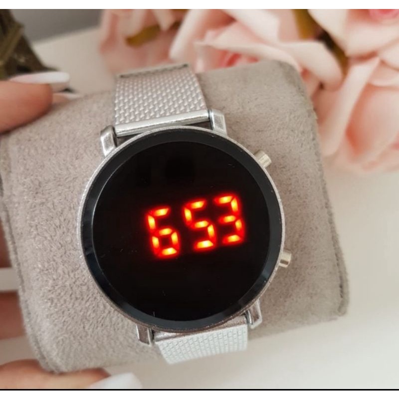 Relógio Feminino Digital de Led Redondo | Shopee Brasil