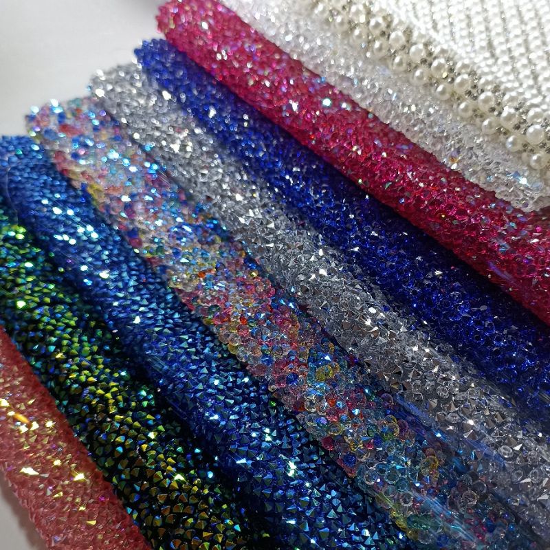 Micro manta de strass / Pedras em tiras de 1cm - Escorrega o Preço