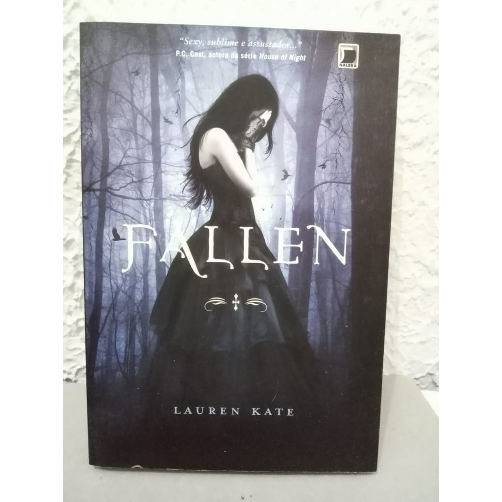 Livro Fallen, Lauren Kate | Shopee Brasil