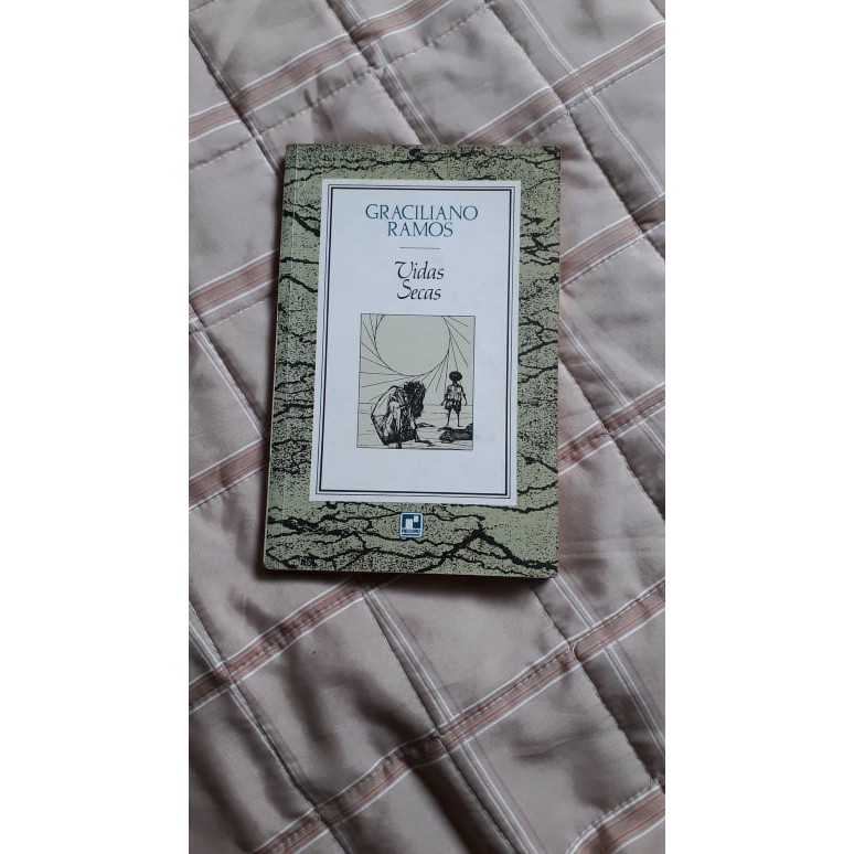 Livro Vidas Secas - Graciliano Ramos | Shopee Brasil