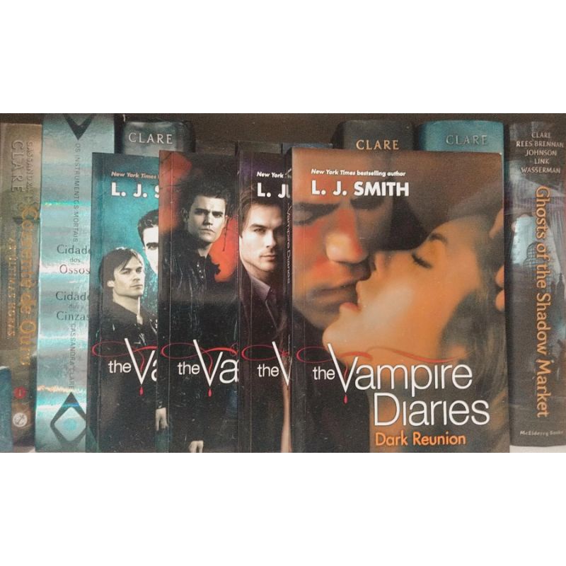 Box The Vampire Diaries paperback em inglês | Shopee Brasil