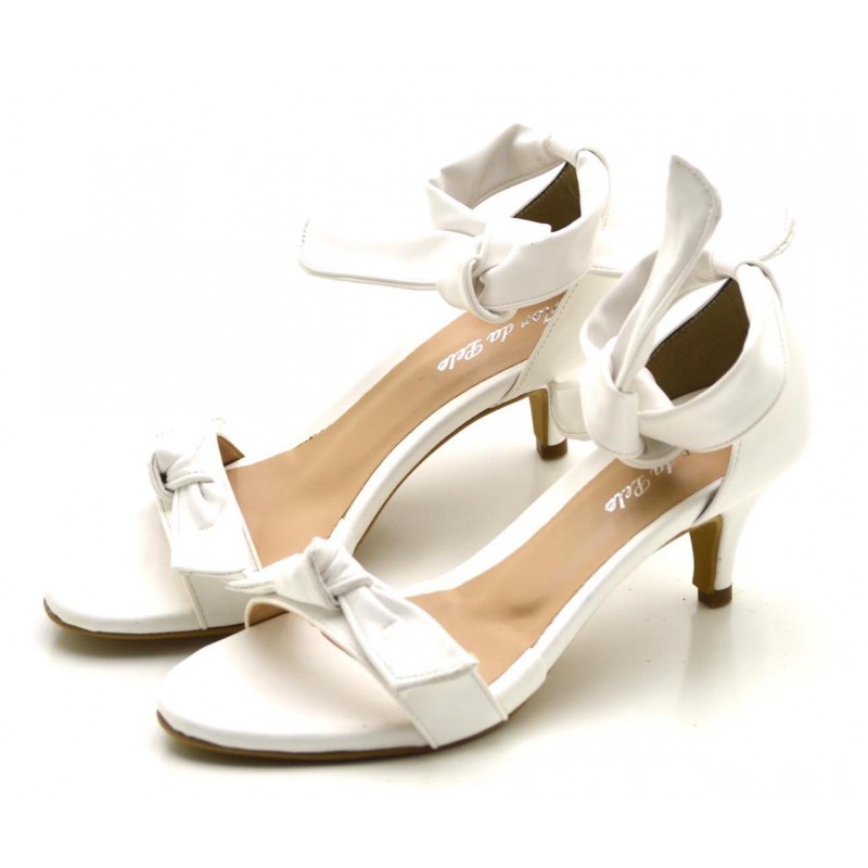 Sandália Feminina Salto Baixo 180170 Napa Branca | Shopee Brasil