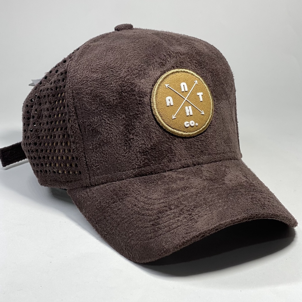 Boné Anth Co Marrom Logo Amarelo Perfurado a Laser Original fitão ...