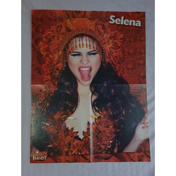 postêrs de revista (selena, shawn, tvd, cidades de papel, taylor swift ...